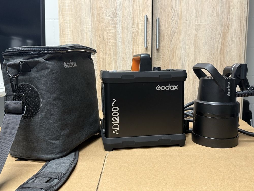 Godox AD1200 Pro (Gebraucht) in Dietikon für CHF 650 – mit Lieferung ...