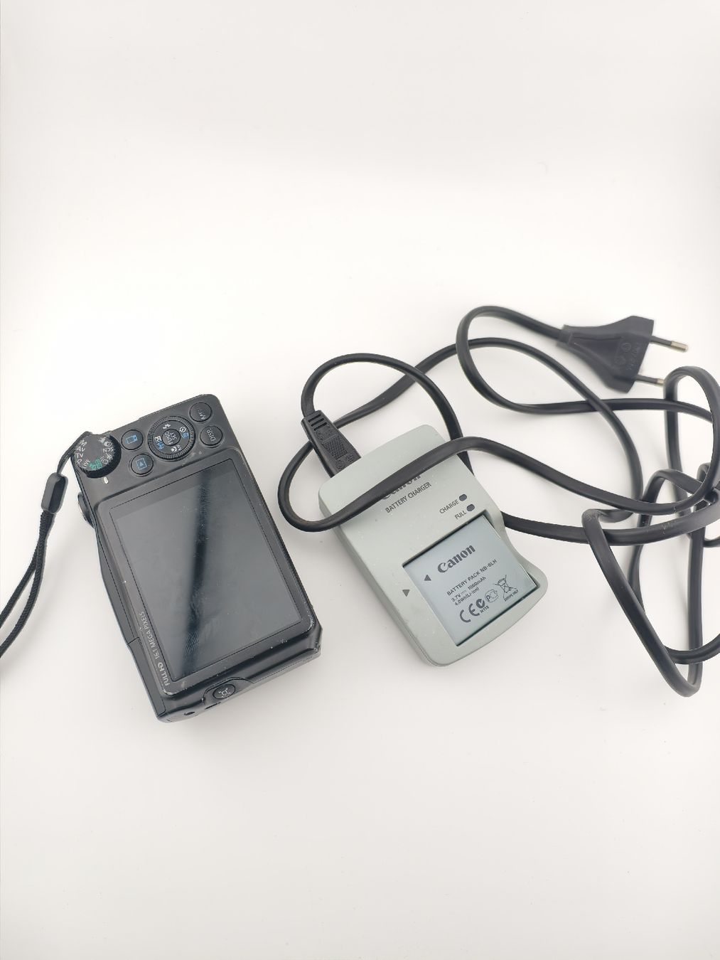 Canon PowerShot SX700 HS digital camera with charger (D'occasion) à ...