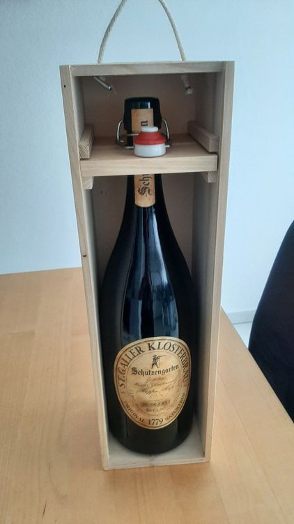 R) St.Galler Klosterbräu 3 Liter Flasche mit Holzkiste leer | Kaufen ...