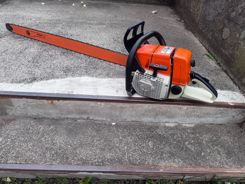 Profi Starke Motorsäge STIHL 064 AV, Schwertläng 107cm, (Gebraucht) in Hinwil für CHF 879 – mit ...