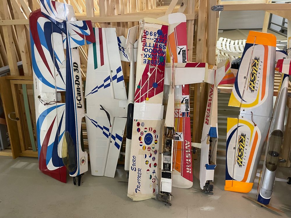 6St. RC Benziner Flüger (Gebraucht) in Bösingen für CHF 59 – nur Abholung auf Ricardo kaufen