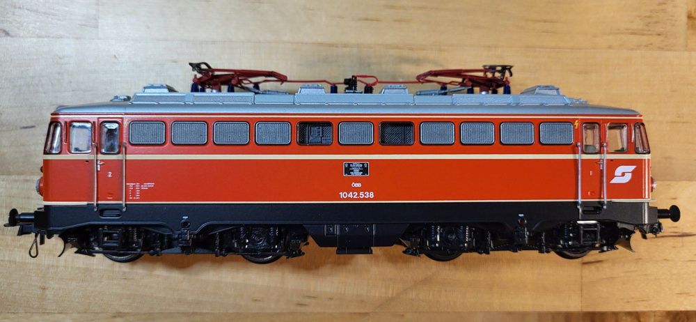 H0 DC Roco ÖBB Lokomotive Reihe 1042.538 neu mit Digital-SS (Neu ...