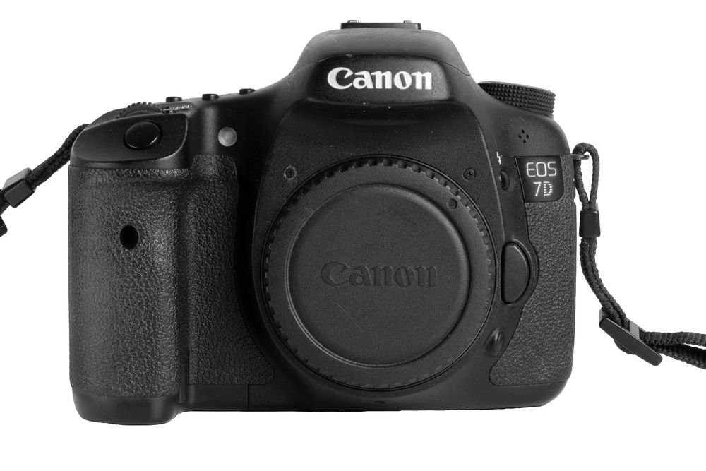 CANON EOS 7D - Kamera mit VOLL HD VIDEO (Gebraucht) in Emmen für CHF 149 – mit Lieferung auf ...