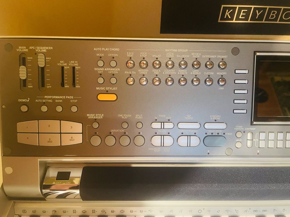 Keyboard Technics SK-KN7000 Neu originalverpackt | Kaufen auf Ricardo