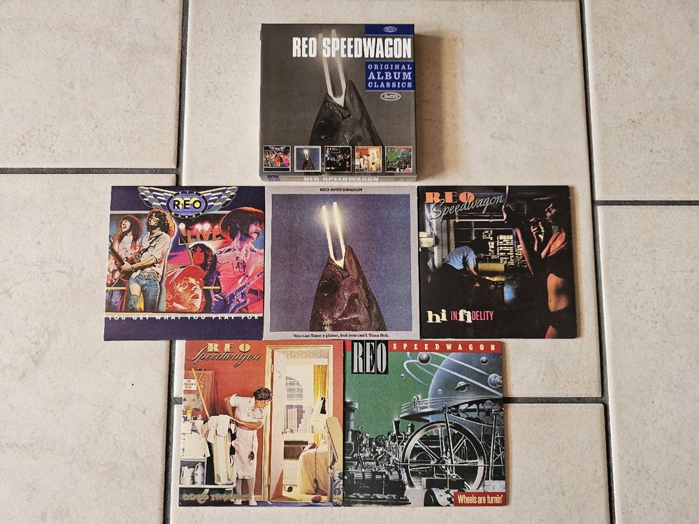 Red Speedwagon - 5x Original Album Set (Gebraucht) in Schneisingen für CHF 8.5 – mit Lieferung ...