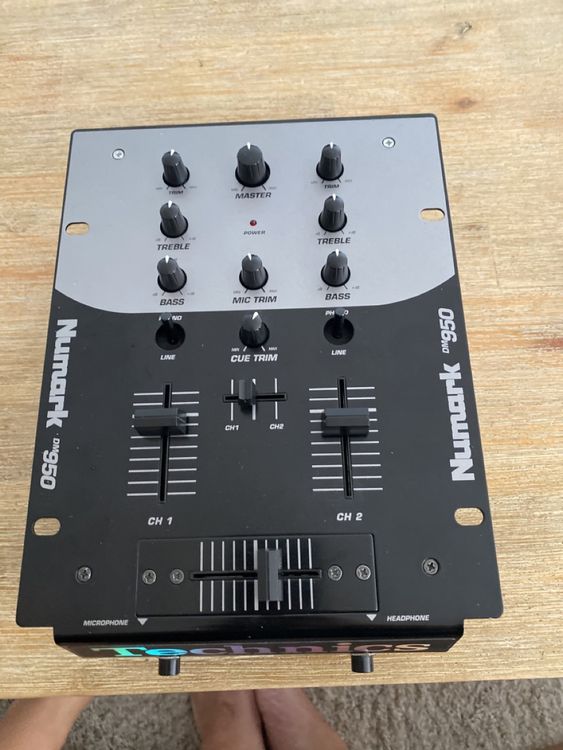 Zweikanal Mixer Numark dm 950 (Gebraucht) in für CHF 29 – mit Lieferung ...
