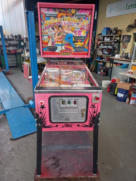 Automat Flipper Flipperkasten PINBALL CHAMP von ZACCARIA (Defekt) in ...