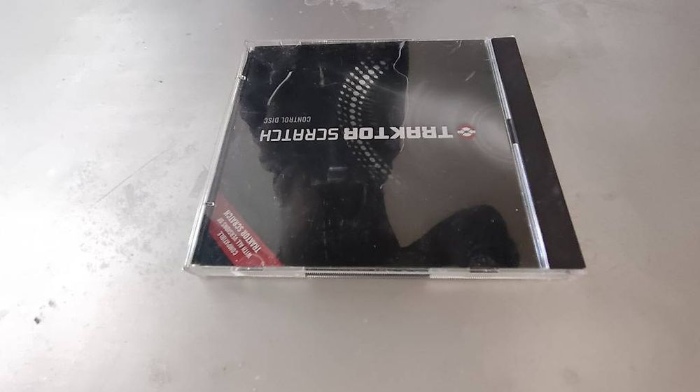 Traktor Scratch 2: Audio 4 DJ Interface + 2× Timecode-Vinyl (Gebraucht ...