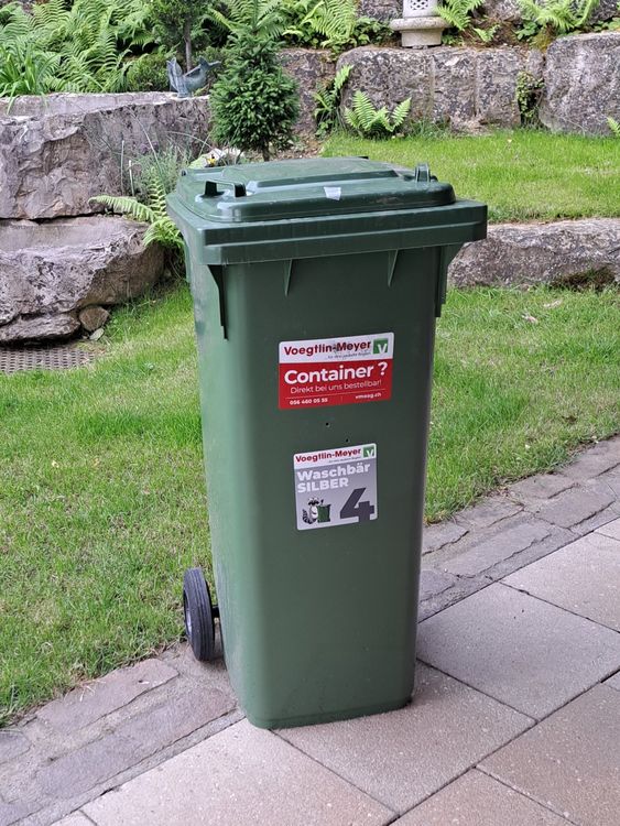 Grüncontainer Kompostbehälter grün mit Deckel & Rädern 140 L | Kaufen auf Ricardo