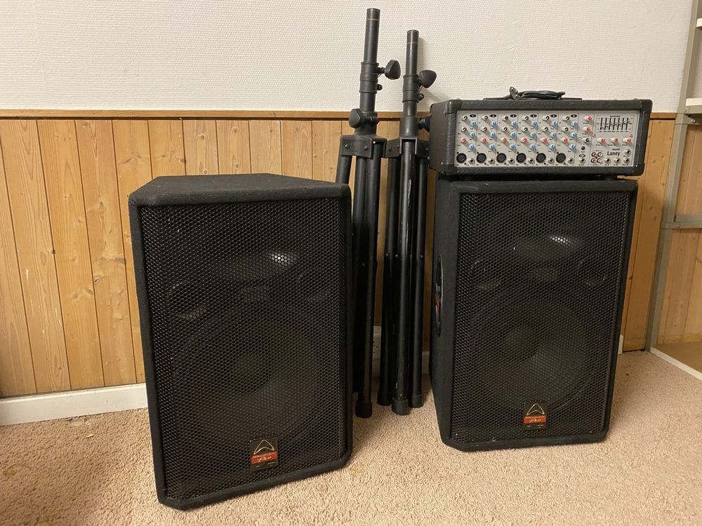 Laney Mischverstärke CD630M und 2 Lautsprecher mit Ständer (Gebraucht ...