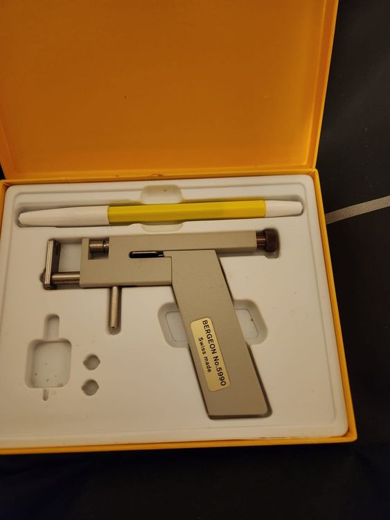 Bergeon Ohrlochgerät 5990 (Neu (gemäss Beschreibung)) in Stäfa für CHF ...