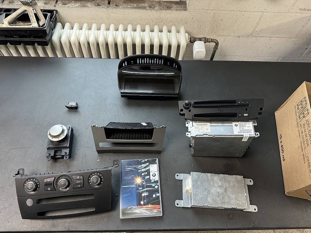 BMW E60 / E61 CCC Navigation Einzelteile (Gebraucht) in Langrickenbach ...