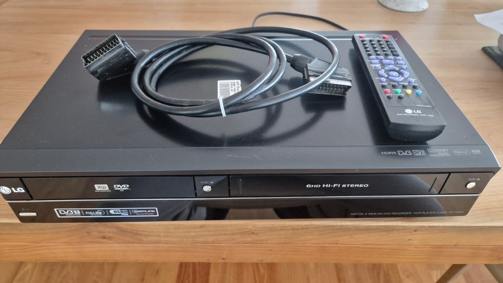 LG DVD -VHS Player (Gebraucht) in Beckenried für CHF 34 – mit Lieferung ...