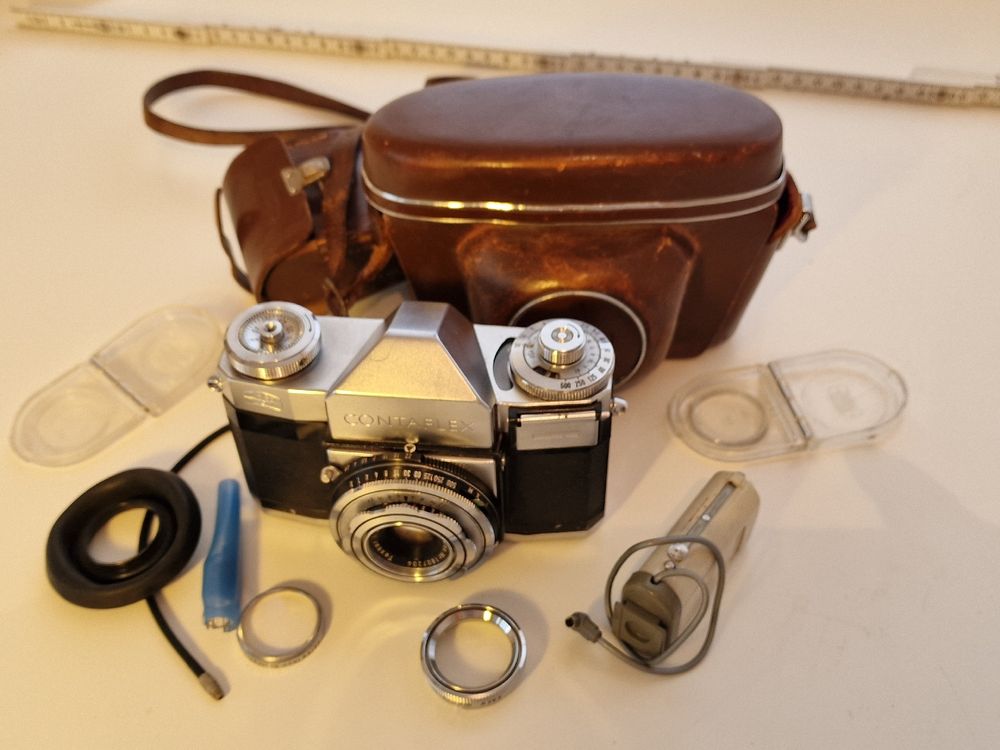 Zeiss Ikon Contaflex Kamera mit Zubehör | Kaufen auf Ricardo