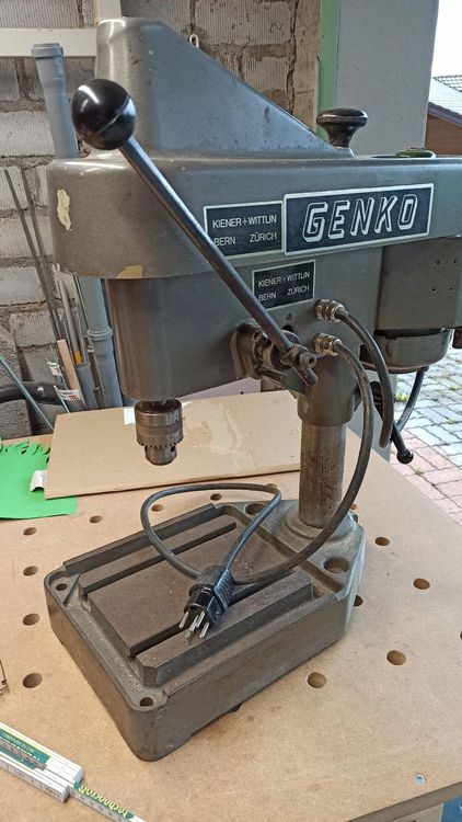 alte massive GENKO Ständerbohrmaschine, gebraucht (Gebraucht) in für ...