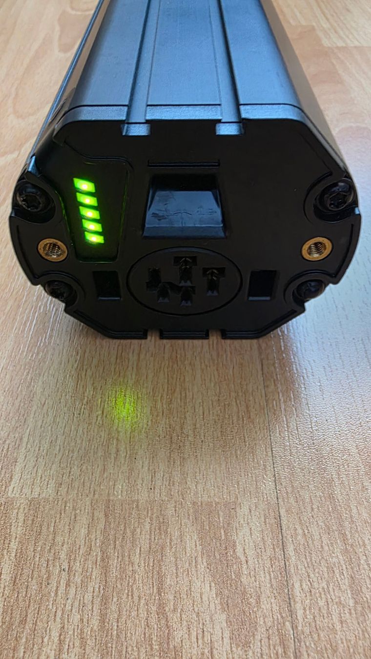 Bosch eBike PowerTube 500 Akku 94.2% Kapazität mit Ladegerät (Gebraucht ...