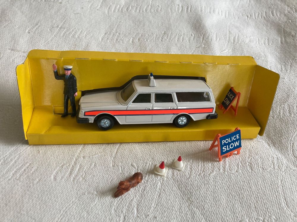 Dinky Toys Volvo Police Car | Kaufen auf Ricardo