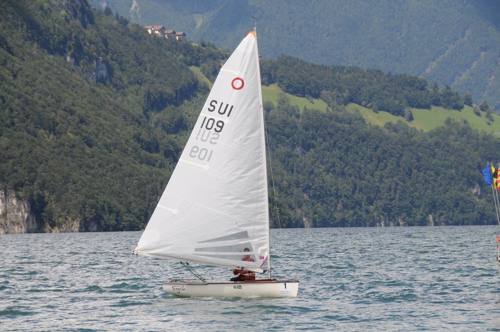 Schöne O-Jolle mit Trailer und Zubehör (Gebraucht) in Gebenstorf für CHF 3500 – nur Abholung auf ...