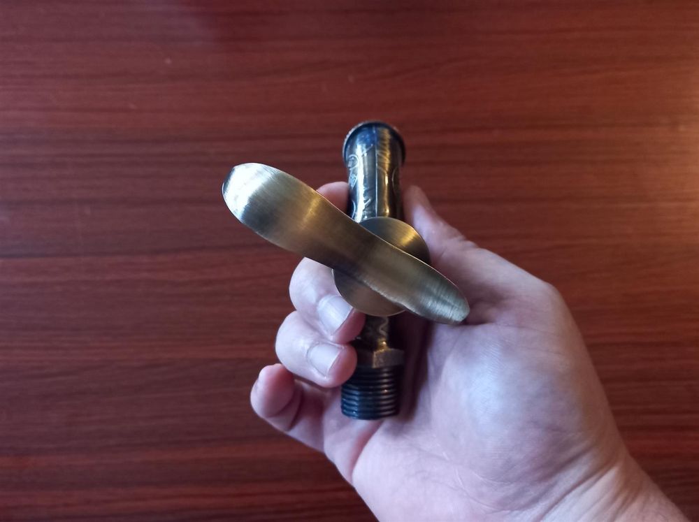 Wasserhahn im Retro Stil für Terrasse/Garten (Neu und originalverpackt) in Bremblens für CHF 21 ...