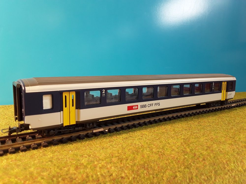 HAG 439 _ SBB NPZ Einheitswagen 2 Klasse _ NEU _ Spur H0 (Neu und originalverpackt) in Uerikon ...