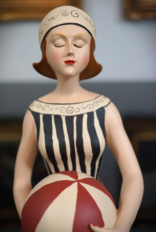 Art Deco PIN UP GIRL Bade Model PARISER MODE FIGUR SKULPTUR (Gebraucht ...