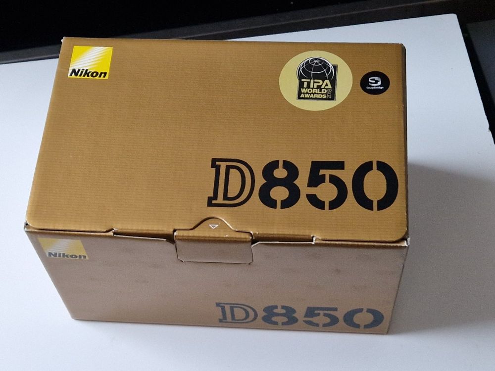 Leere Box Nikon D850 und Bedienungsanleitungen | Kaufen auf Ricardo