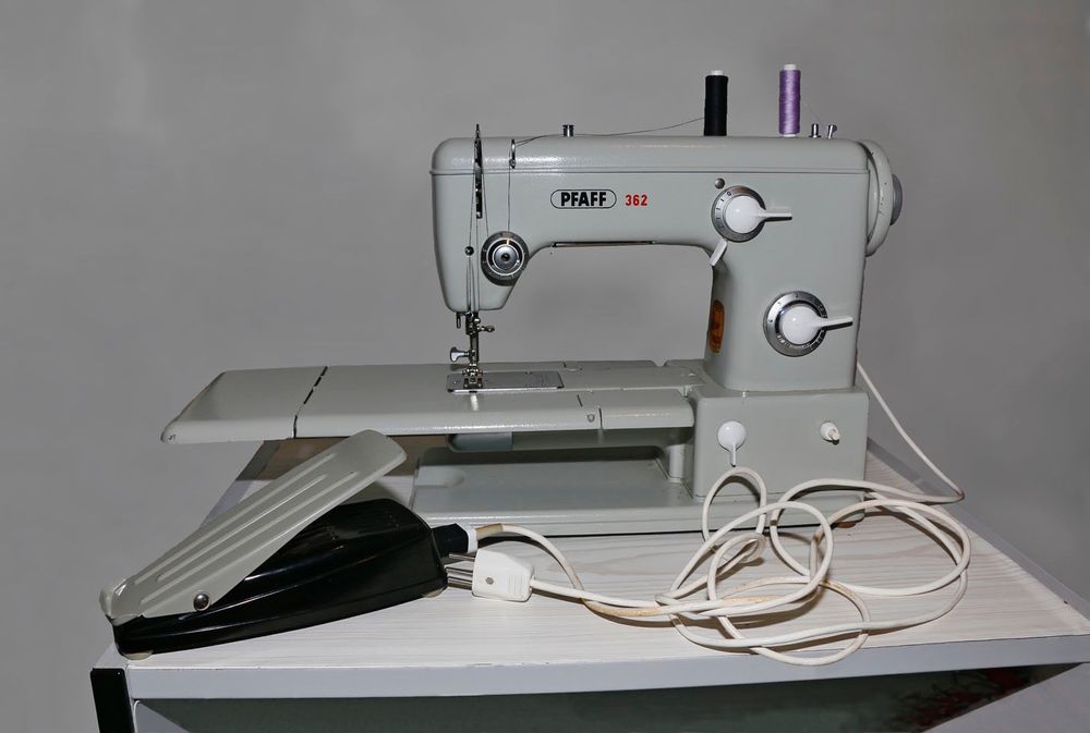 Pfaff Automatic 362 Nähmaschine (Gebraucht) in Oberrieden für CHF 145 ...