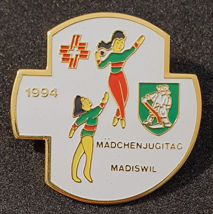 S135 - Pin Turnen 1994 Mädchen Jugitag Madiswil | Kaufen auf Ricardo