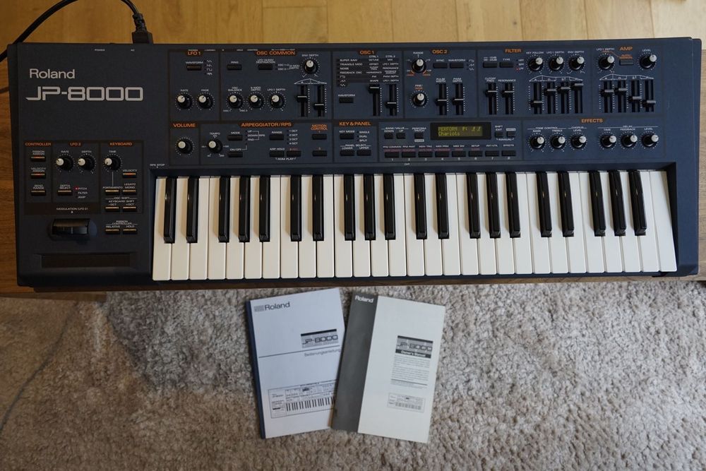 Roland JP-8000 (Gebraucht) in Luzern für CHF 550 – nur Abholung auf ...