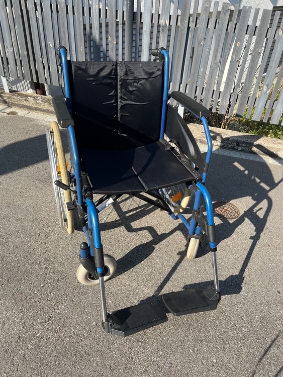 Rollstuhl bis 150 kg (Gebraucht) in Niedergösgen für CHF 151 – nur ...
