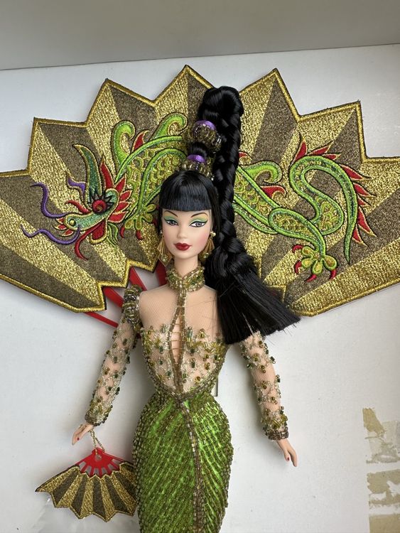 Fantasy Goddess of Asia Barbie by Bob Mackie (Neu (gemäss Beschreibung ...
