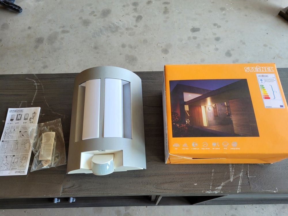 Lampe mit Sensor neu (Neu (gemäss Beschreibung)) in Lütisburg für CHF 1 ...