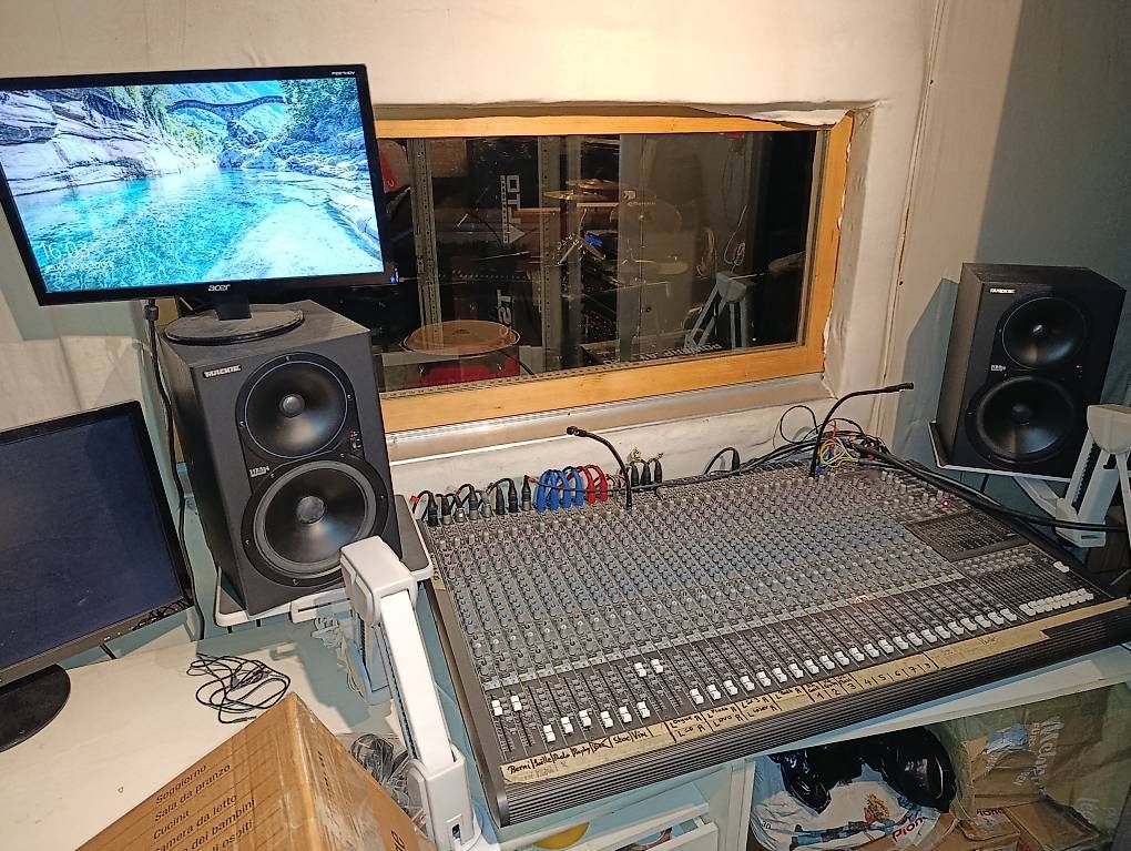 MACKIE 32-4-2 Console de mixage analogique professionnelle (Gebraucht ...