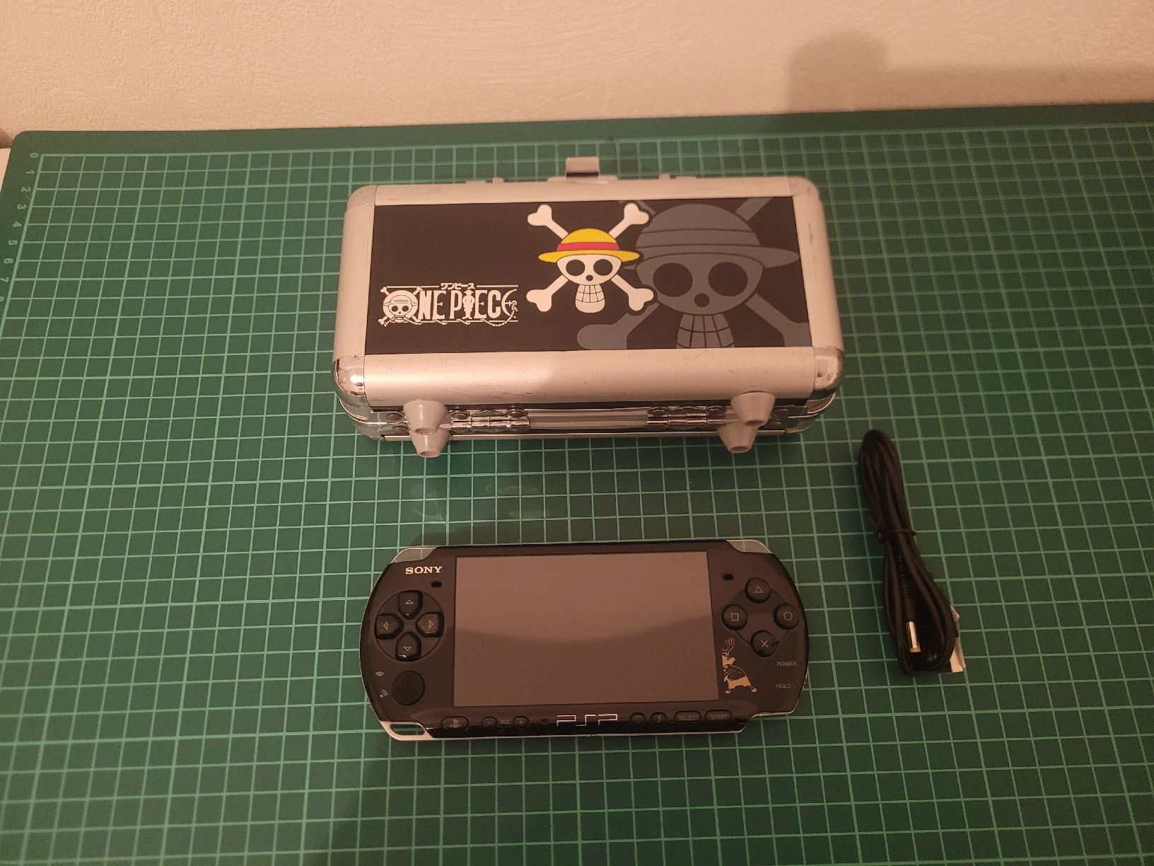 Sony PSP One Piece Limited Edition - Collectors Item (Gebraucht) in ...