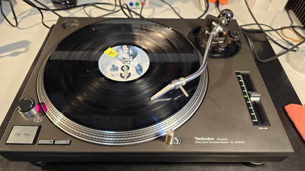 Technics SL-1210 MK2 Turntable | Kaufen auf Ricardo
