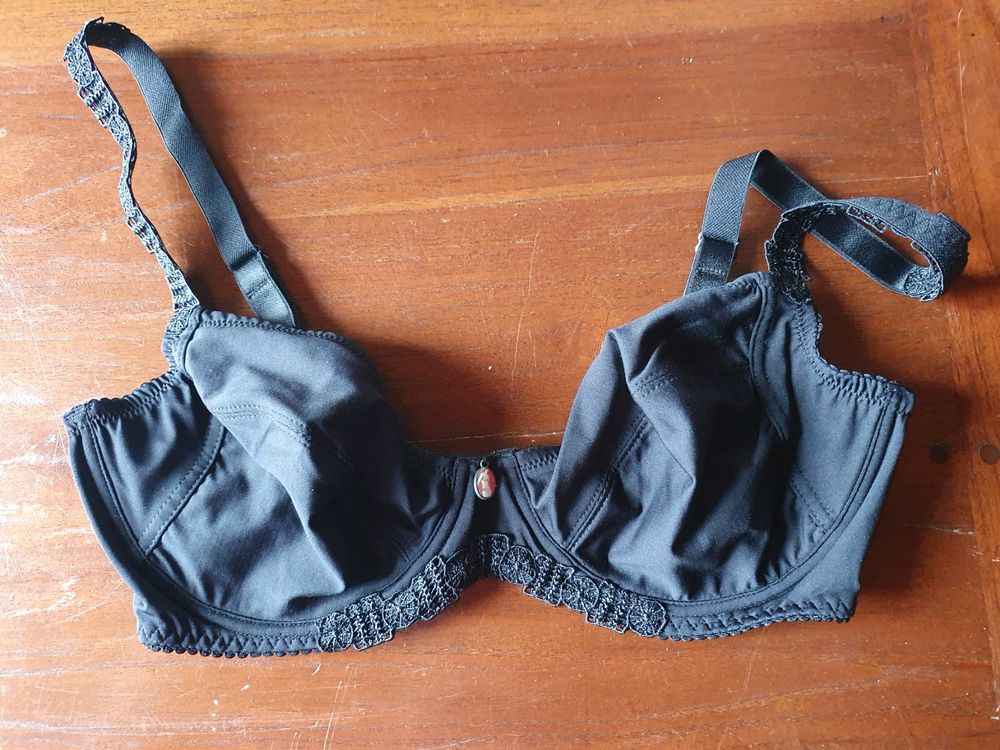 Fabienne Hansoul BH 70E (Neu und originalverpackt) in Grandval für CHF ...