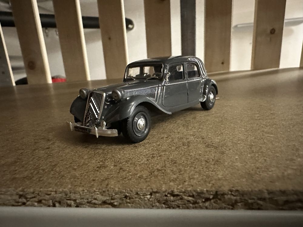 Citroën Traction Avant Modellauto, Occasion (Gebraucht) in Zürich für CHF 8 – mit Lieferung auf ...
