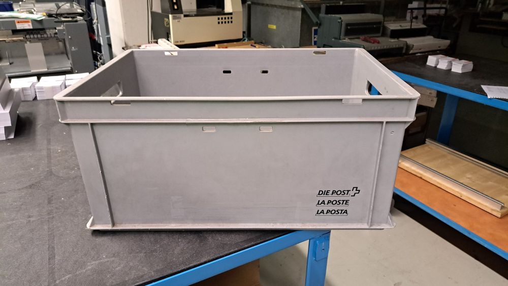 Gebrauchte ehemalige Postkisten (Gebraucht) in Geroldswil für CHF 6 – nur Abholung auf Ricardo ...