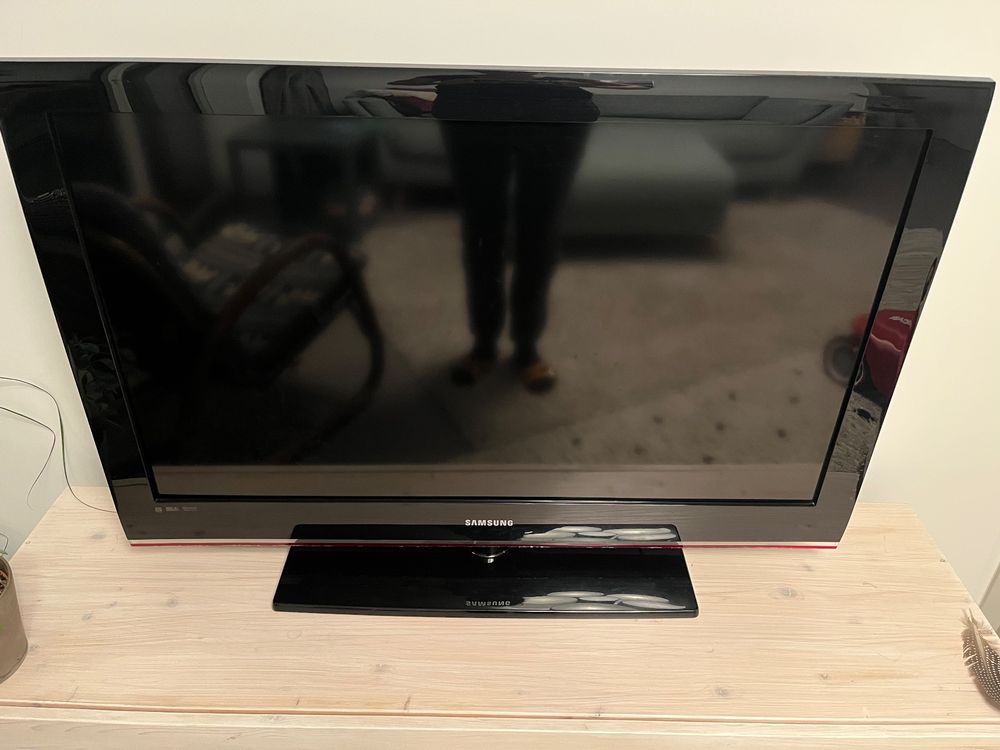 Samsung LE40B530P7W Full HD 1920x1080 | Kaufen auf Ricardo