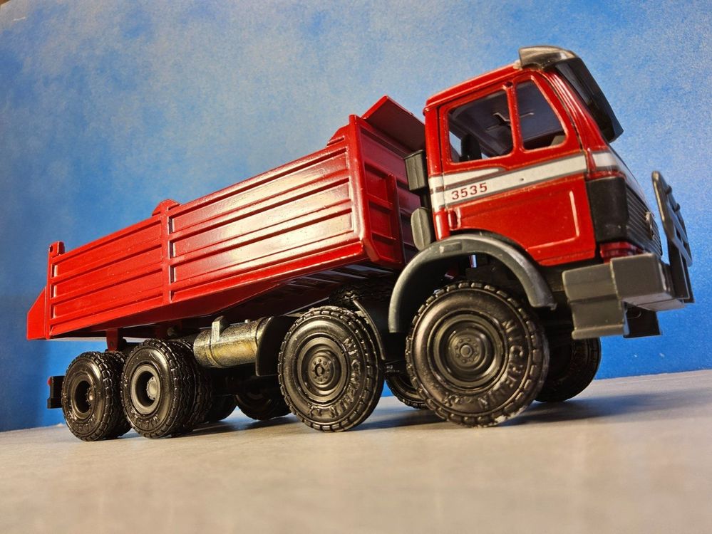 LKW Mercedes Benz 3535 Kipper 8x4/4 __ NZG 335 _ OPV _ 1:50 (Gebraucht ...