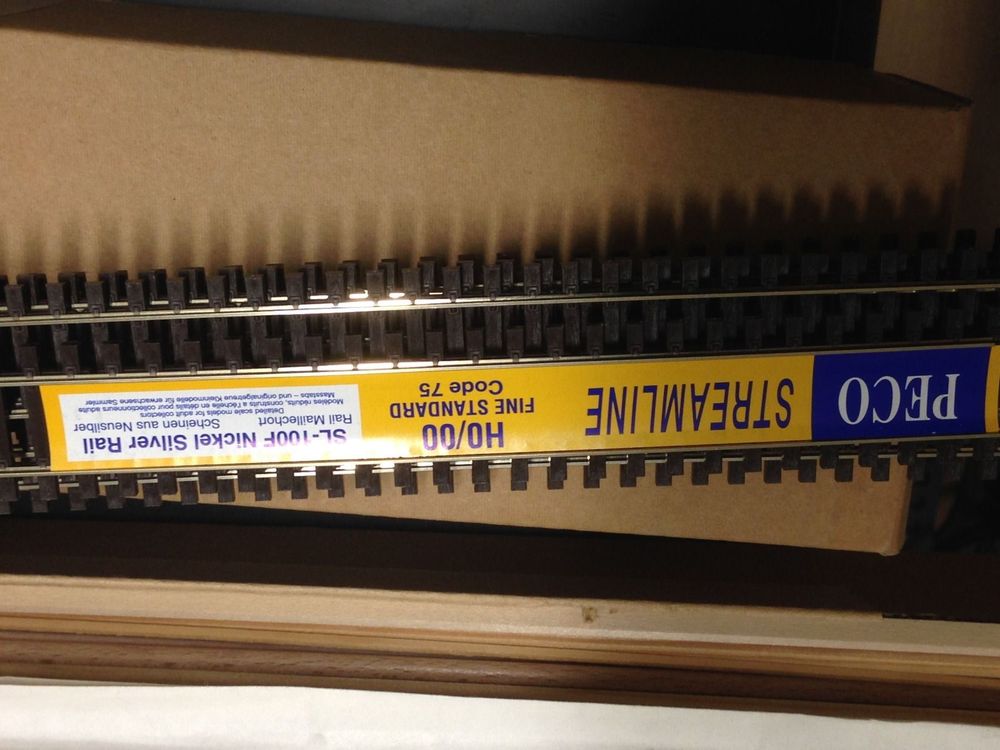 PECO Flexgleis Code 75 SL-100F (Neu (gemäss Beschreibung)) in Laufen ...