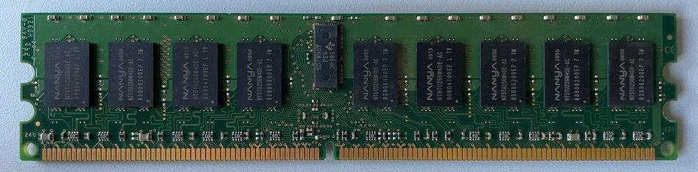 Kingston 2GB Ram DDR2 400MHz DIMM ECC Server Ram | Kaufen auf Ricardo