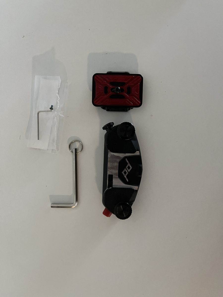 Peak Design Capture Clip v1 Kamerahalterung - Top Zustand! (Neu (gemäss ...