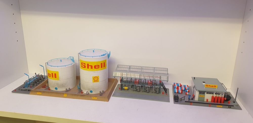Kibri H0 Shell Tanklager Befüllstation 1:87 (Gebraucht) in Neuenhof für ...
