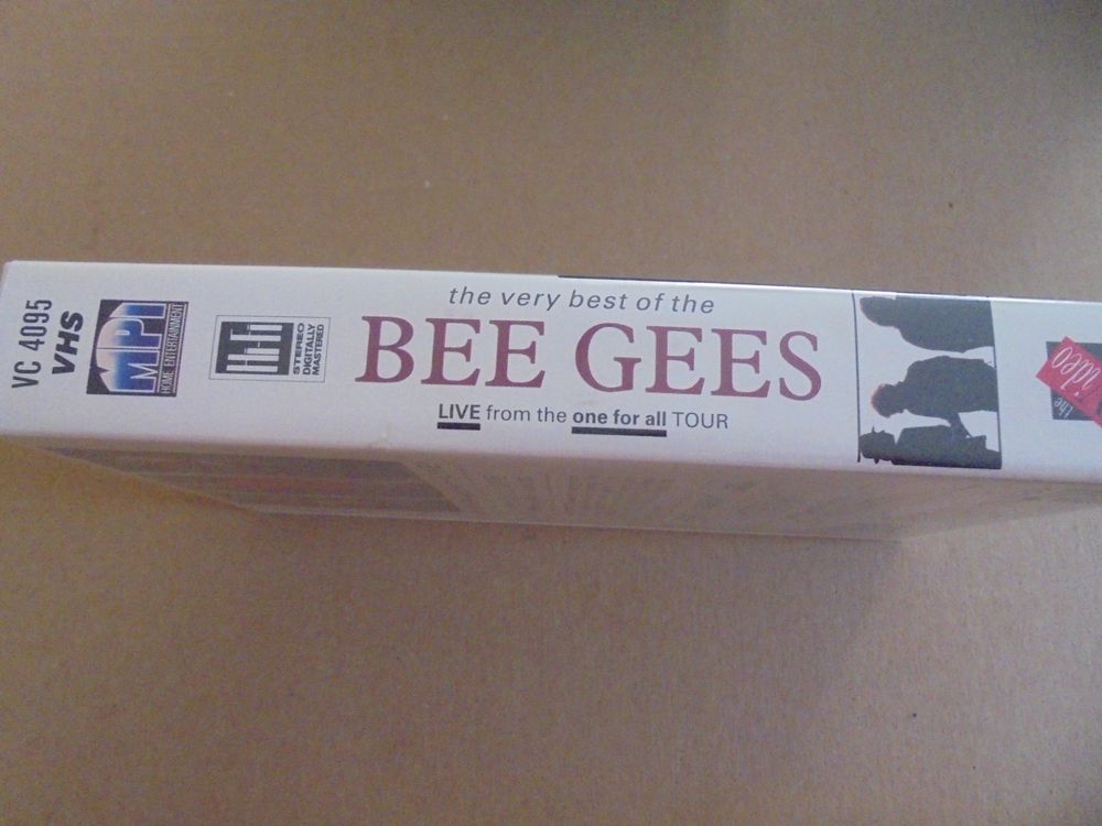 The BEE GEES " the very best of the Bee Gees " VHS UK 1990 | Kaufen auf ...