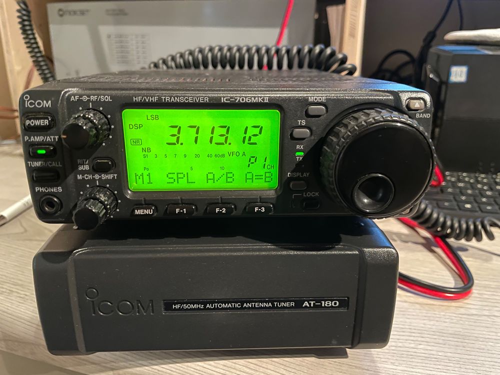 Icom IC-706 (Gebraucht) in für CHF 500 – mit Lieferung auf Ricardo kaufen