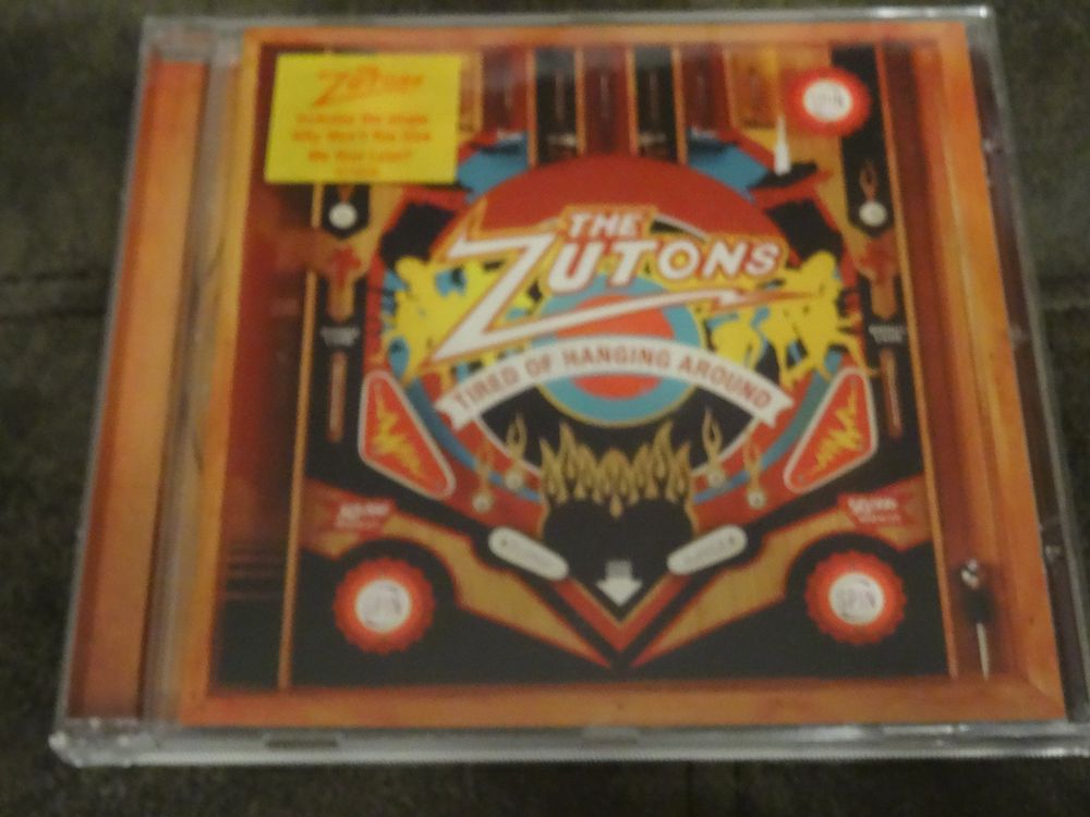 The Zutons - Tired of Hanging Around CD (Gebraucht) in Olten für CHF 3 ...