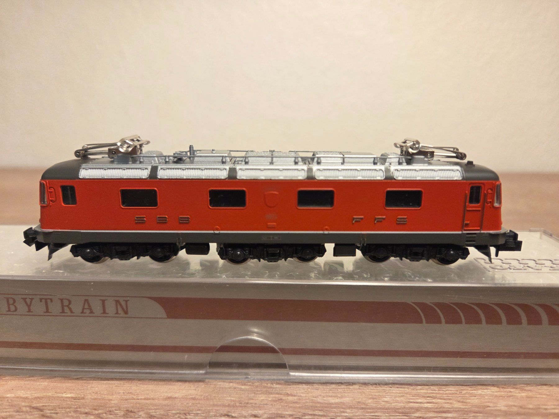 Hobbytrain N 1103 E-Lok Re 6/6 SBB (D'occasion) à St-Aubin-Sauges pour ...