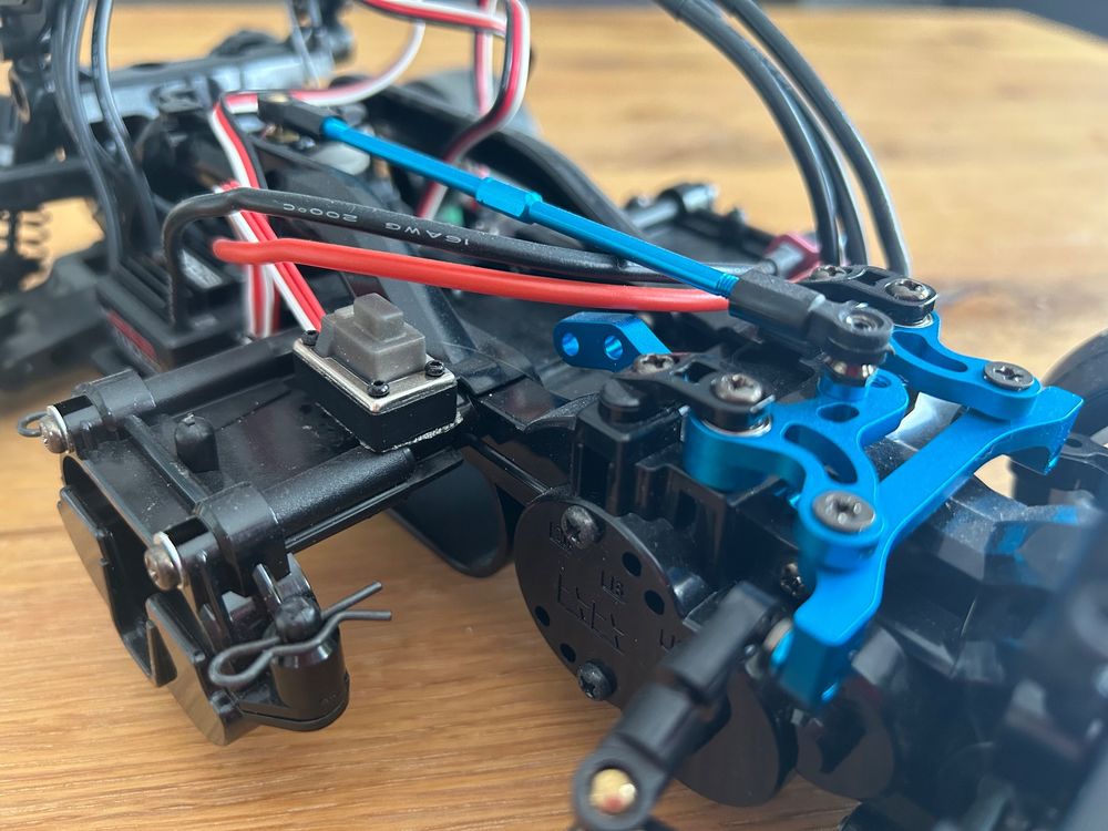 Tamiya M05 Golf MK 1 RC Car, inkl. Viele Tuningteile (Gebraucht) in ...