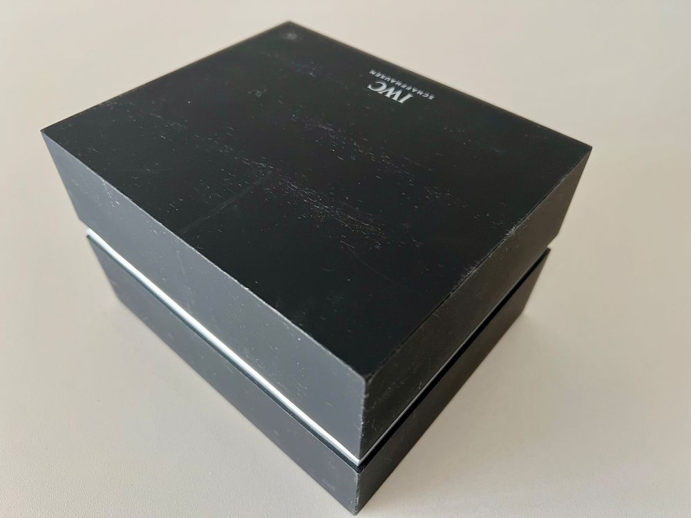 IWC standard black watchbox from the 2000‘s (Gebraucht) in Mont-sur ...